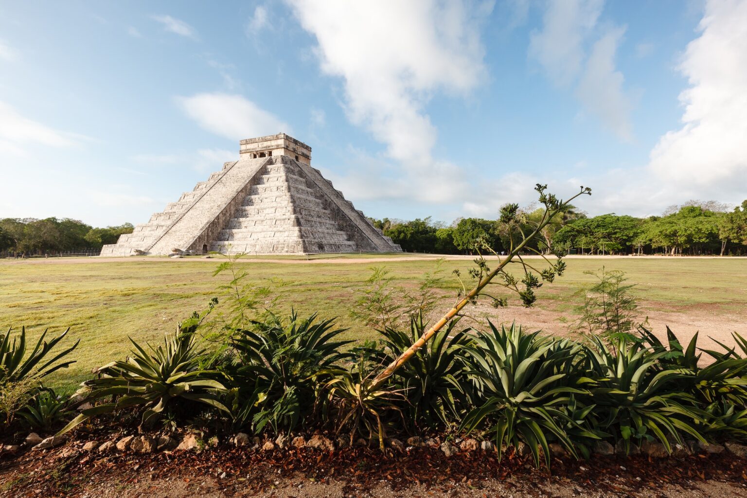 PIRÁMIDES MAYAS » Conoce sus características, funciones y significado